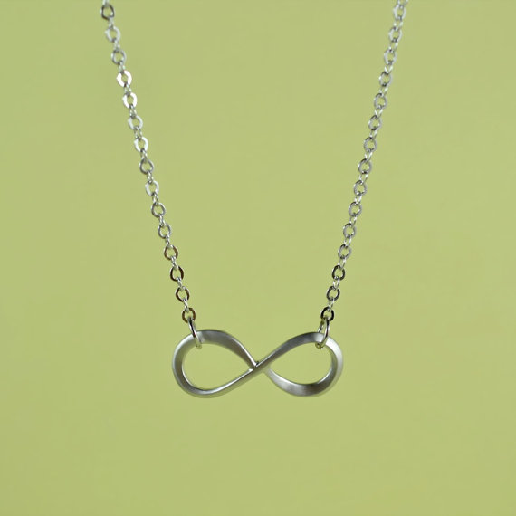 Forever Love: Infinity Necklace on Luulla